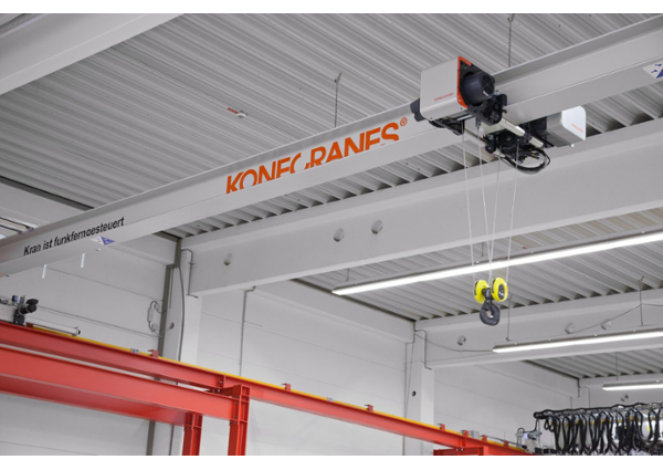 "Konecranes and Demag GesmbH", "8143 Dobl-Zwaring", "Kran" | HEROLD