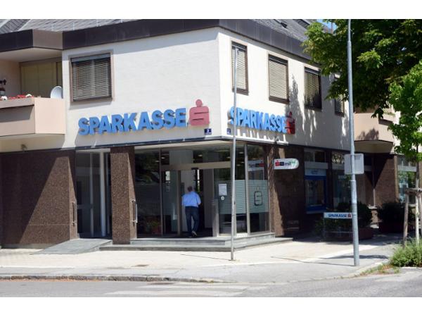Sparkasse Baden in 2500 Baden | HEROLD.at
