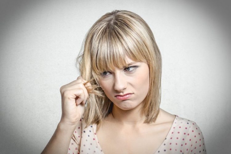 Ursachen für Spliss und Haarbruch vermeiden - HEROLD.at