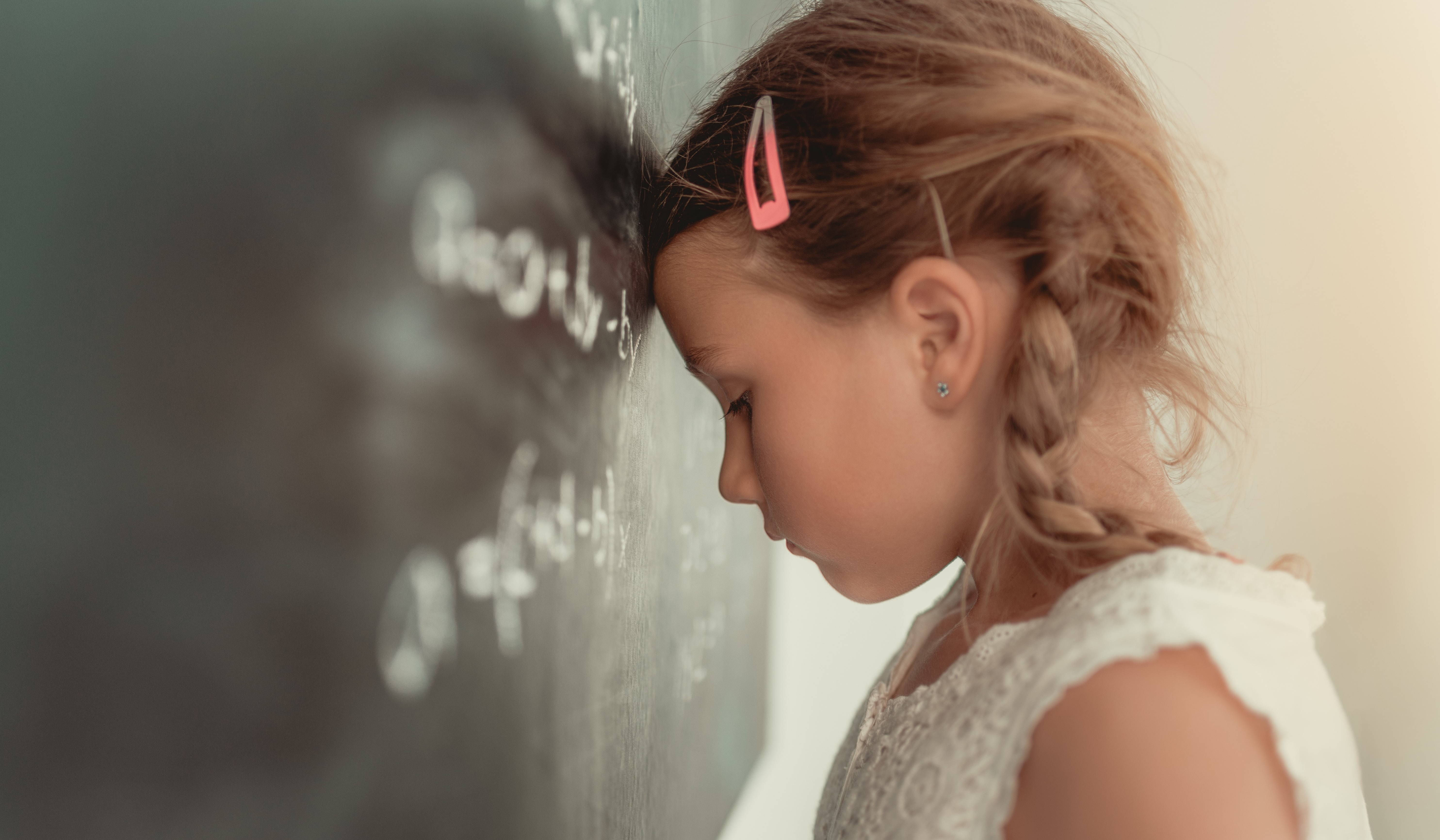 Legasthenie: Lese-Rechtschreibschwäche bei Kindern - HEROLD.at