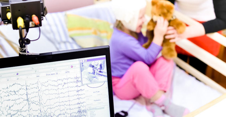 Epilepsie bei Kindern | Infos & Behandlungsmöglichkeiten - Herold